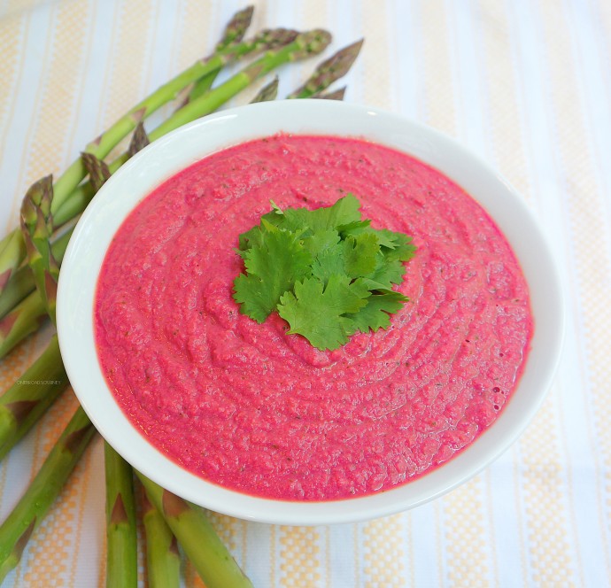 Pink Beet Hummus – One Broads Journey